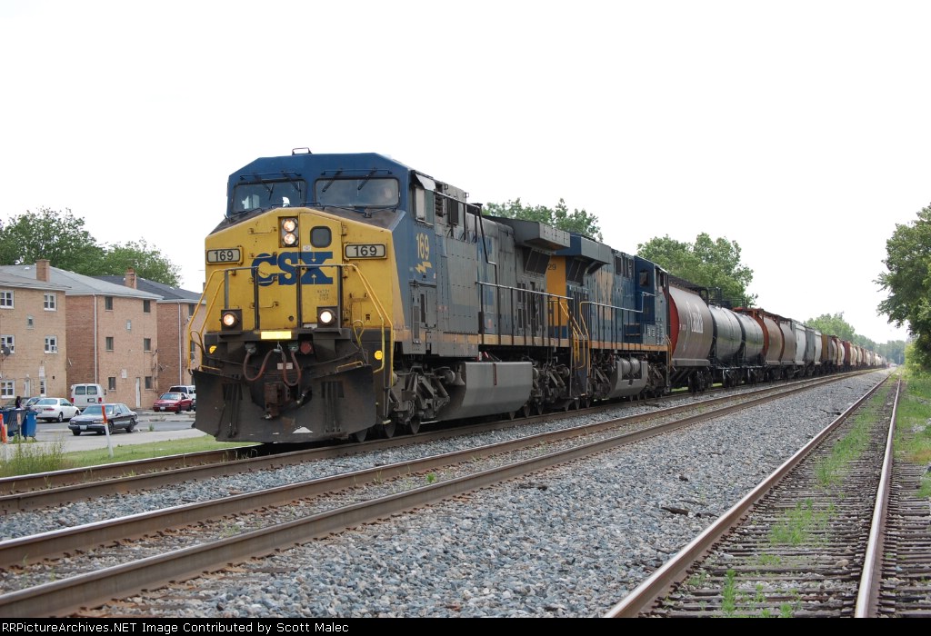 CSX 169 & 729